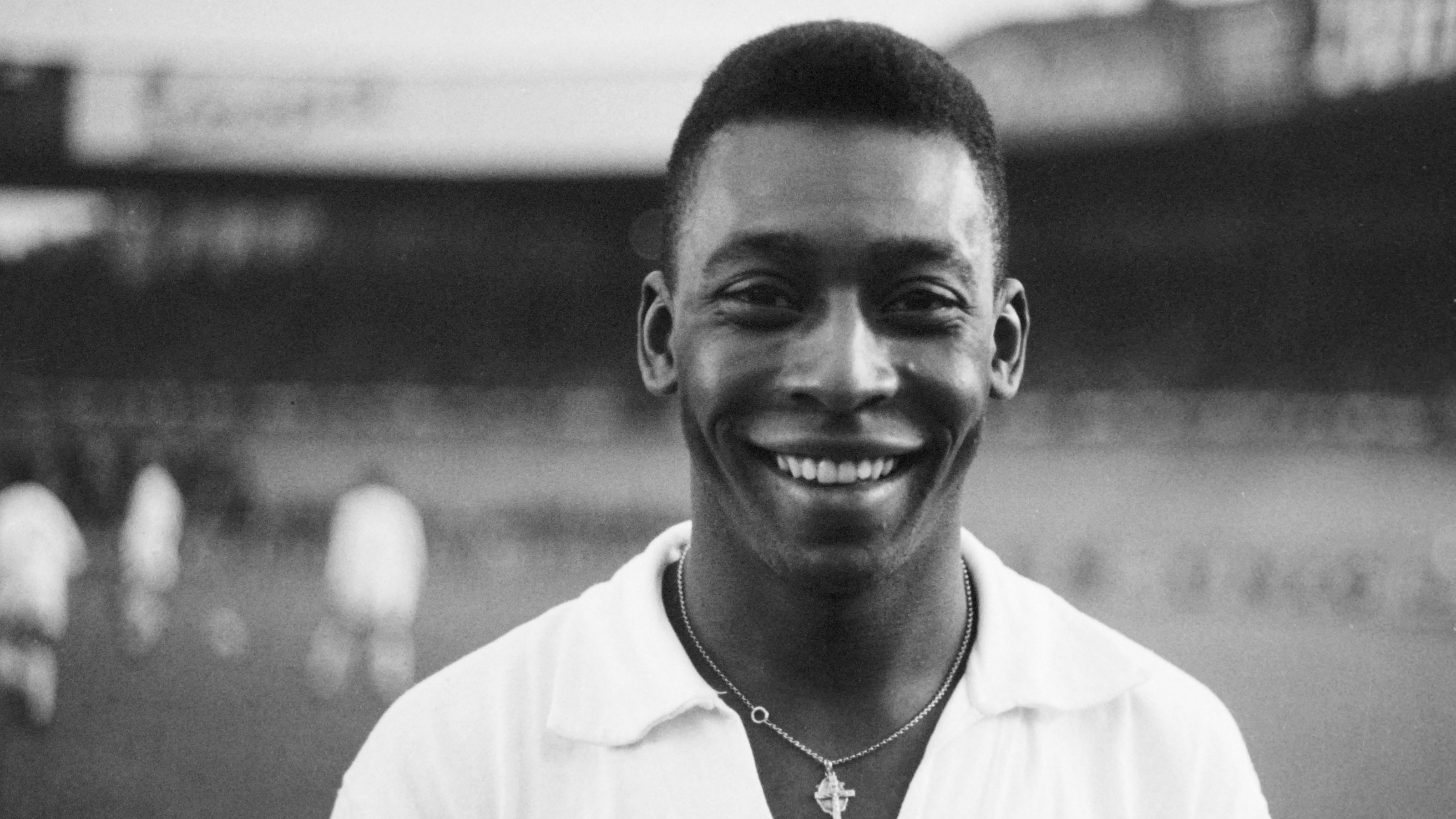 Pele De Entalhe Soccer Legend Pelé's Little Known Facts – VideoAge