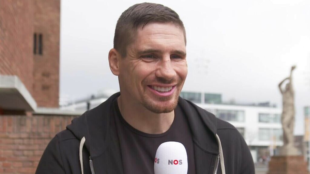 Verhoeven vindt interim-titel 'slimme zet', maar: 'Ik blijf dé ...