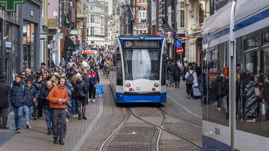 Vier maanden gratis ov voor kinderen in Amsterdam