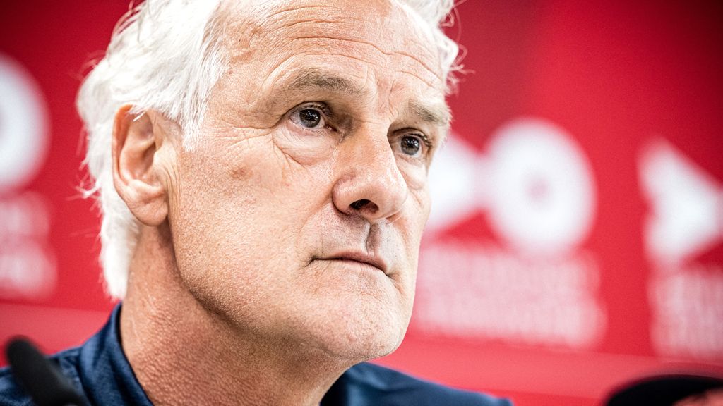 Rutten ziet 'heel veel teleurstelling' bij PSV-spelers na vertrek Van Nistelrooij