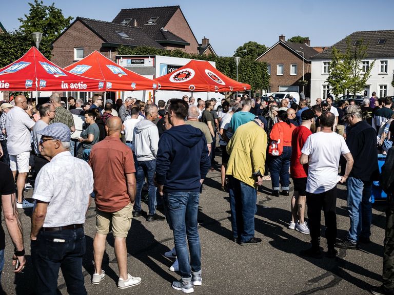 Mogelijk nog meer ontslagen bij autofabriek VDL Nedcar Mogelijk nog meer ontslagen bij autofabriek VDL Nedcar