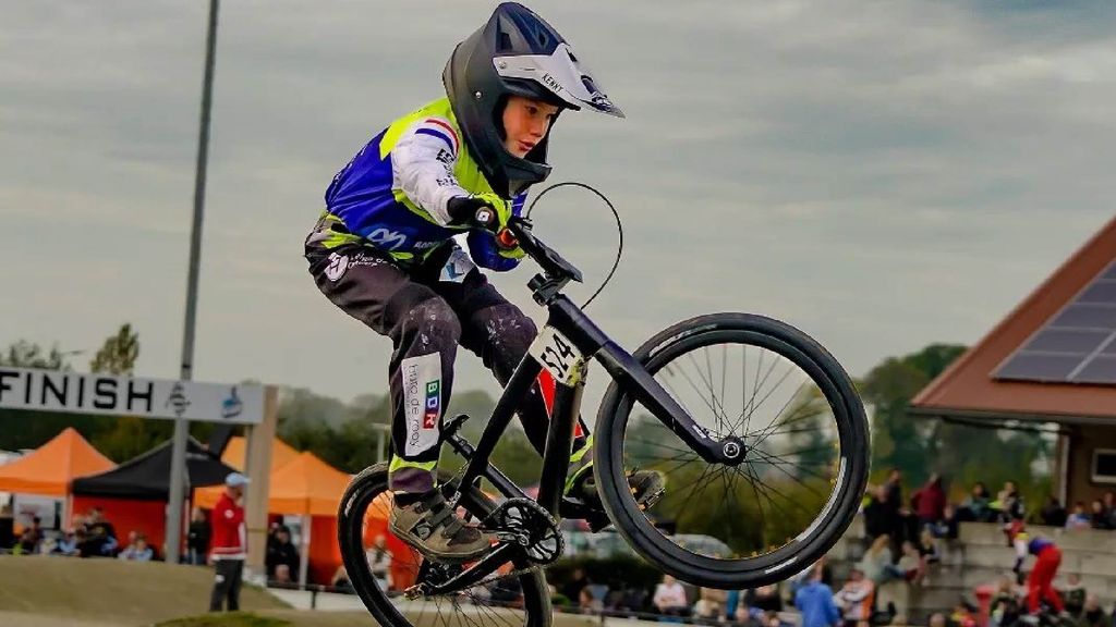 BMX'er Luca doet mee aan het Super WK: 'Geeft een adrenalinekick'