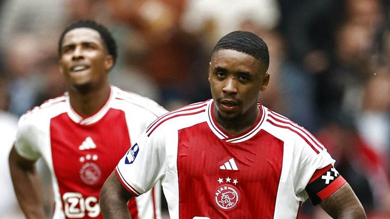 Crisis bij Ajax | NOS