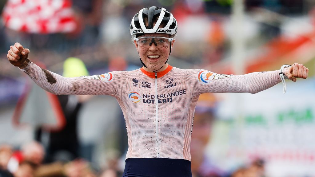'Gruwelijk harde wind' zorgt voor volgepropt EK veldrijden met Van ...