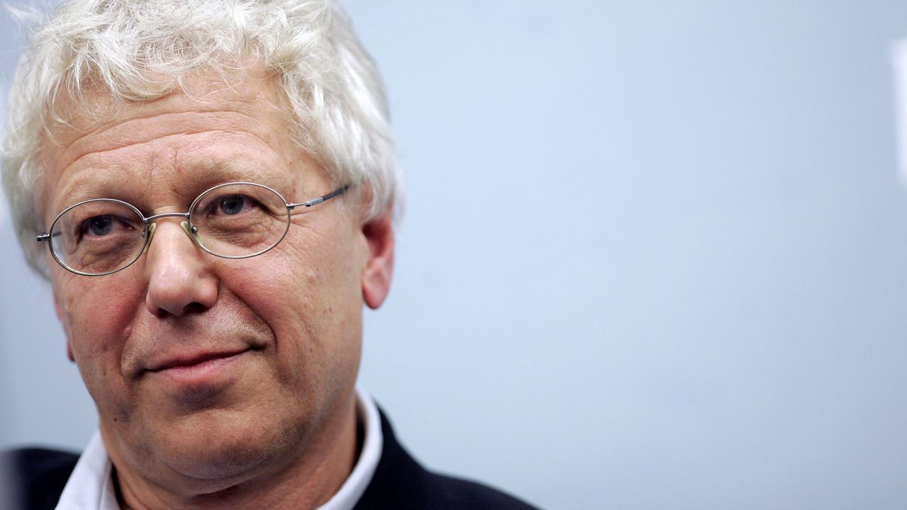 Journalist en oud-Ruslandcorrespondent Peter d'Hamecourt overleden ...