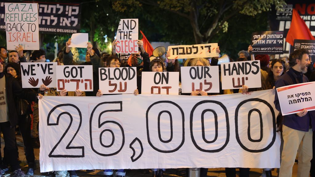 Duizenden betogen tegen oorlog in Tel Aviv • Steeds meer landen ...