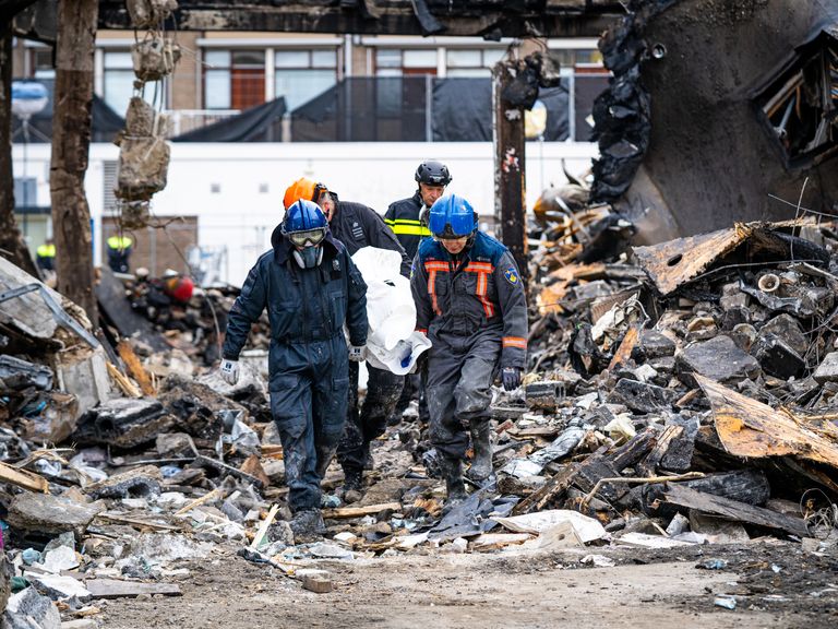 Grote belangstelling voor uitvaart slachtoffer explosie Rotterdam