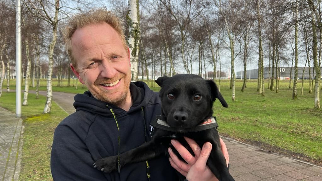 Hond Beukie moet olifanten en neushoorns gaan beschermen