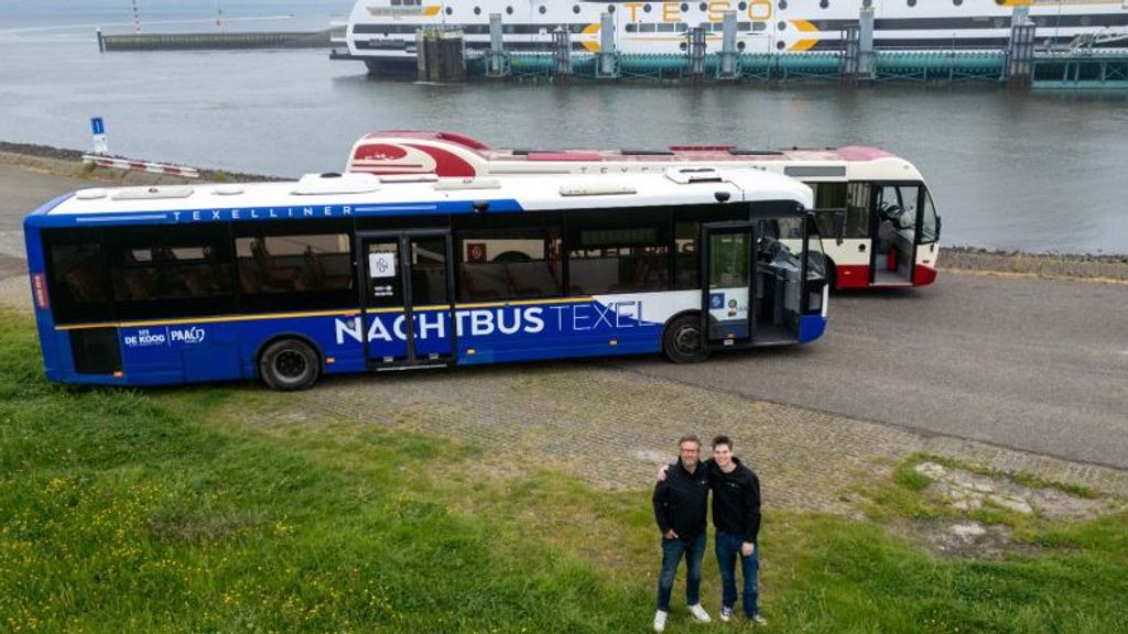 Texelaars zetten zelf nachtbus op voor late stappers