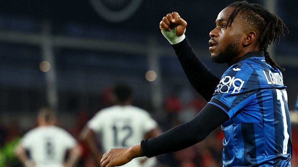 Leverkusen kansloos in EL-finale • Lookman voltooit hattrick en schiet ...