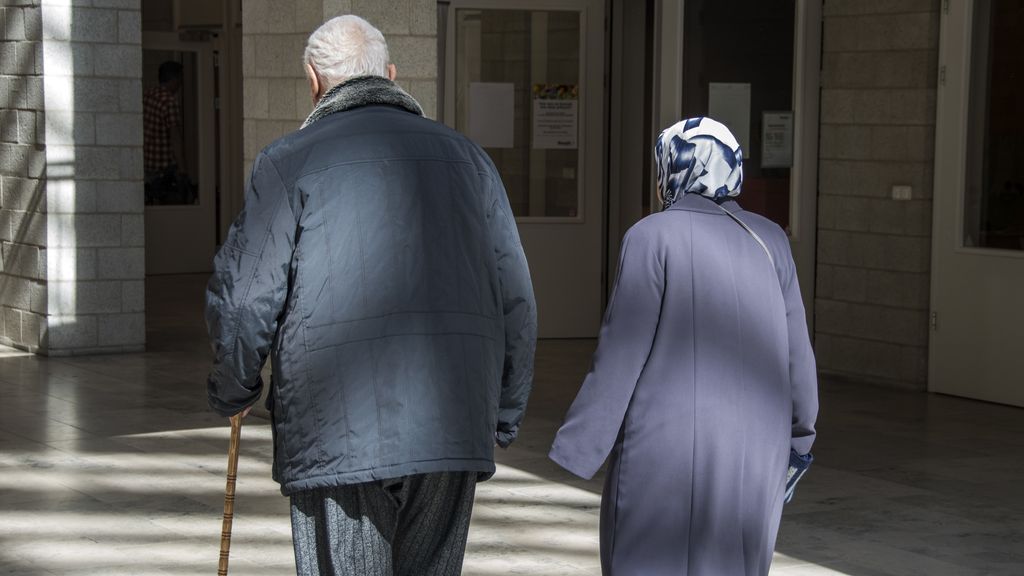 SVB: Maak regels voor AOW in het buitenland makkelijker