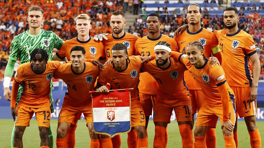 Oranje staat al bijna in de achtste finales en dit zijn de opties