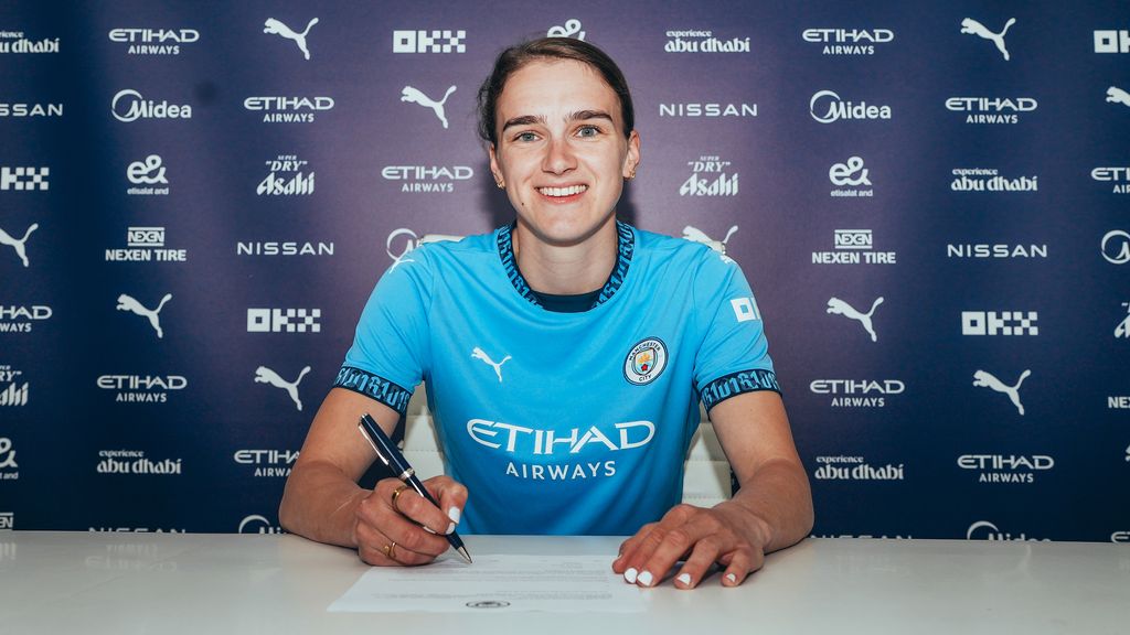 Miedema blijft in Super League: Oranje-topscorer tekent bij Manchester City
