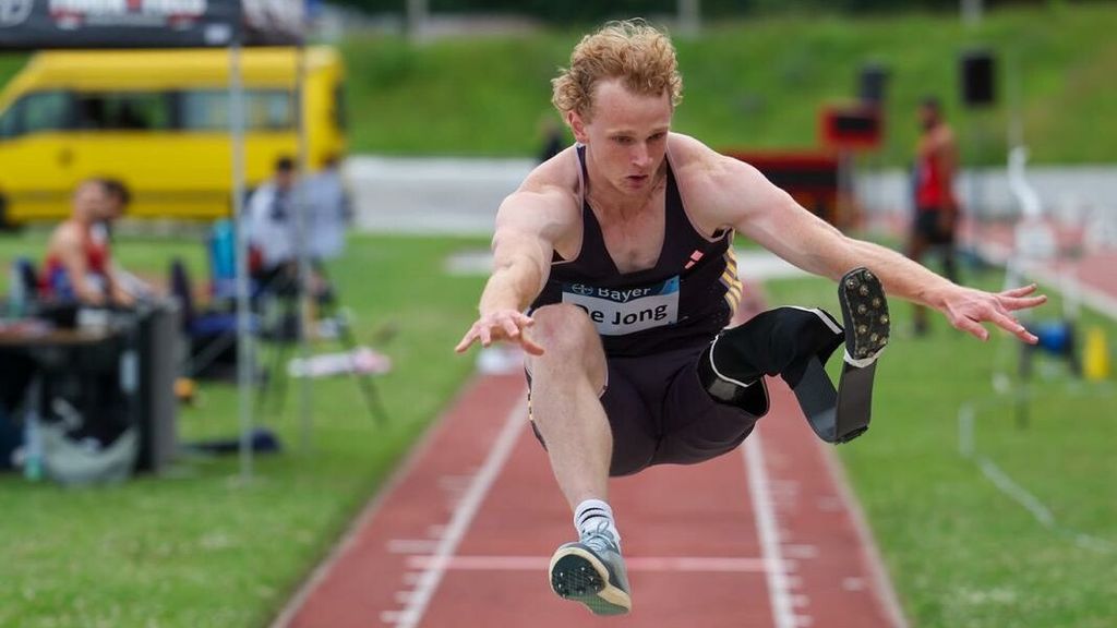 Joël de Jong haalt wereldrecord verspringen met nieuwe blade