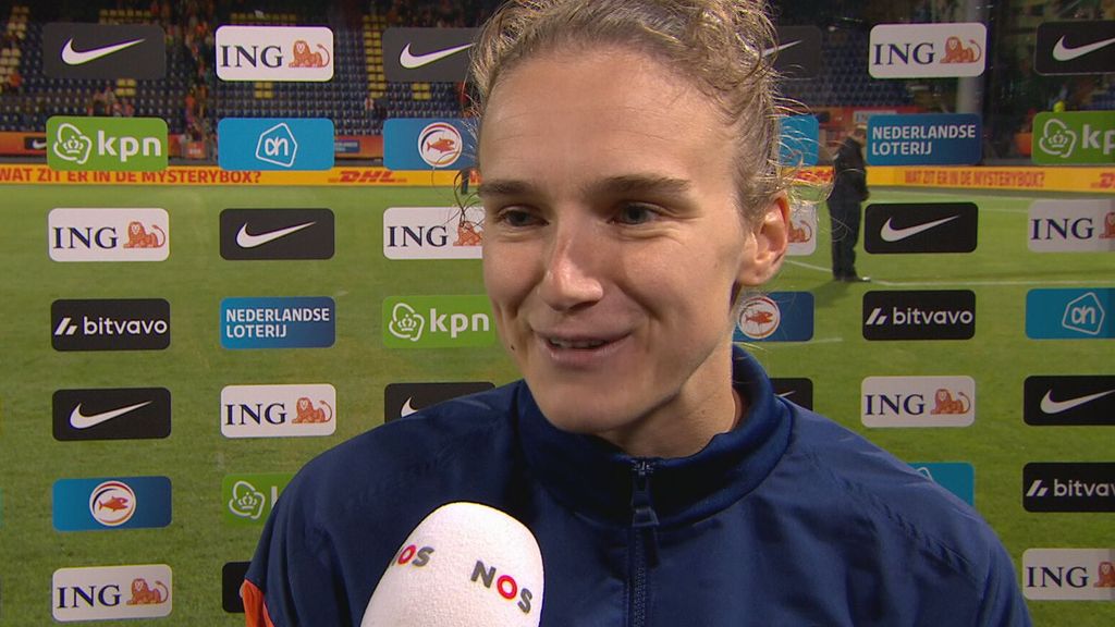 Miedema voelt zich weer 'de oude Viv' bij Oranje in eerste hele ...