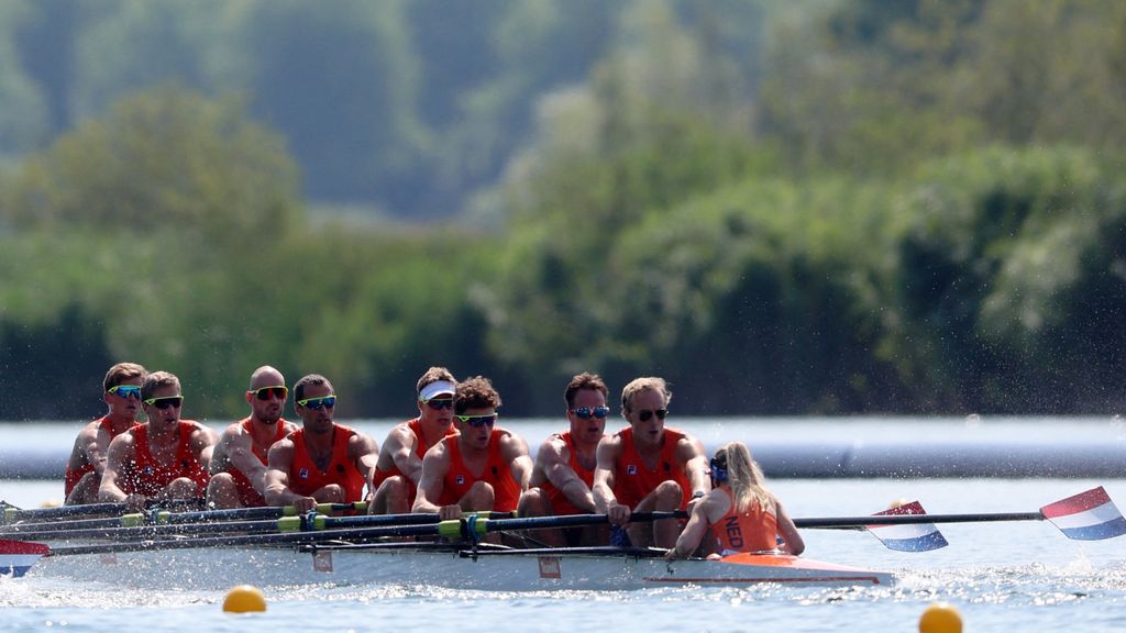 Roeiers mannen-acht niet direct naar olympische finale, maar houden ...