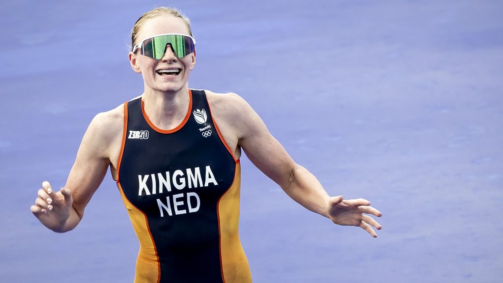 Kingma eindigt veelbesproken triatlon in top tien, bijrol Nederlandse ...