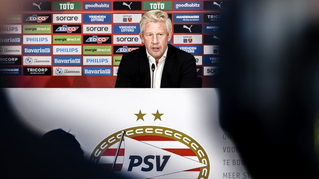 PSV presenteert recordomzet en miljoenenwinst, maar hint op uitgaande ...