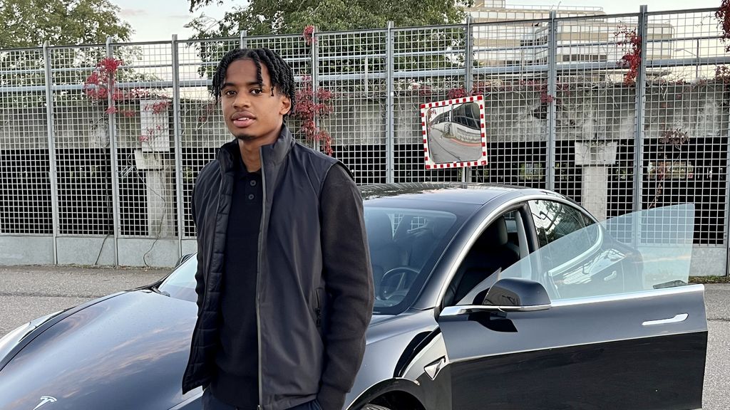 Tyrese Simons - neef van Xavi - is voetballer bij FC Eindhoven, maar ...