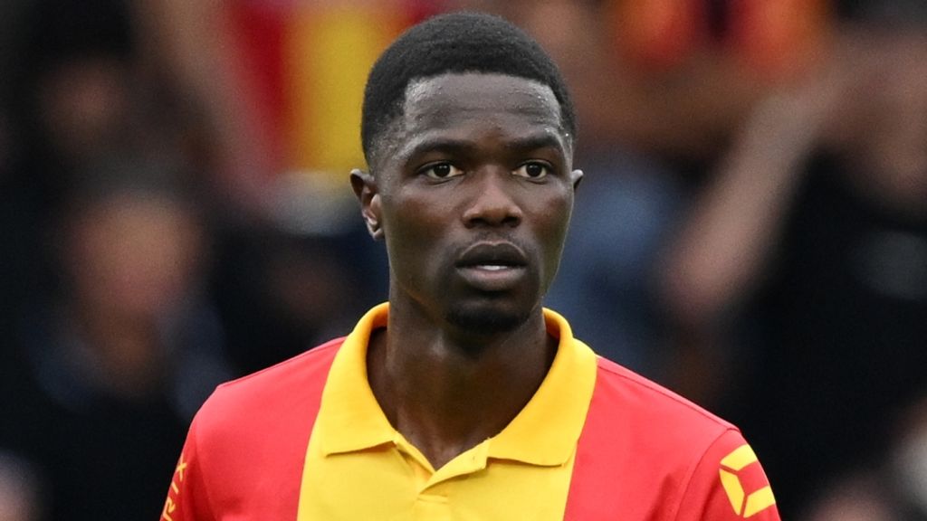 Go Ahead zet verdediger Amofa uit selectie na veroordeling wegens ...