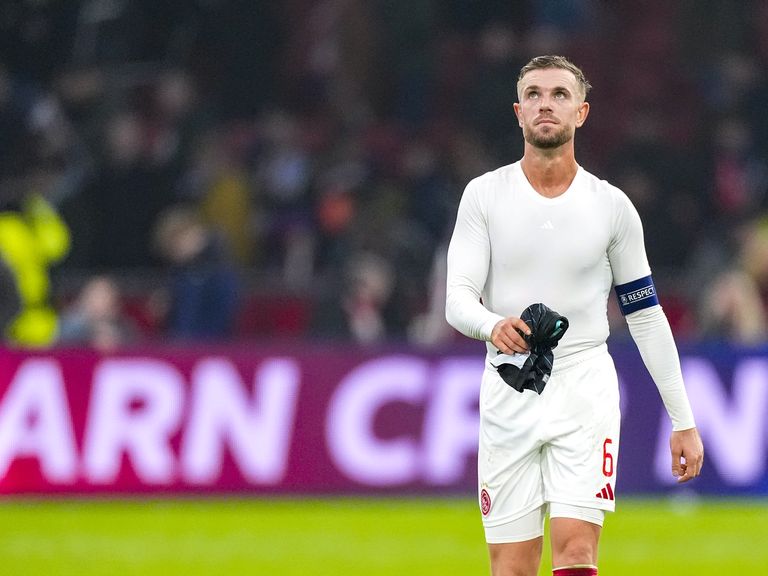 Ajax verliest in eigen huis van Lazio (1-3) • Veel kansen, slordige afronding