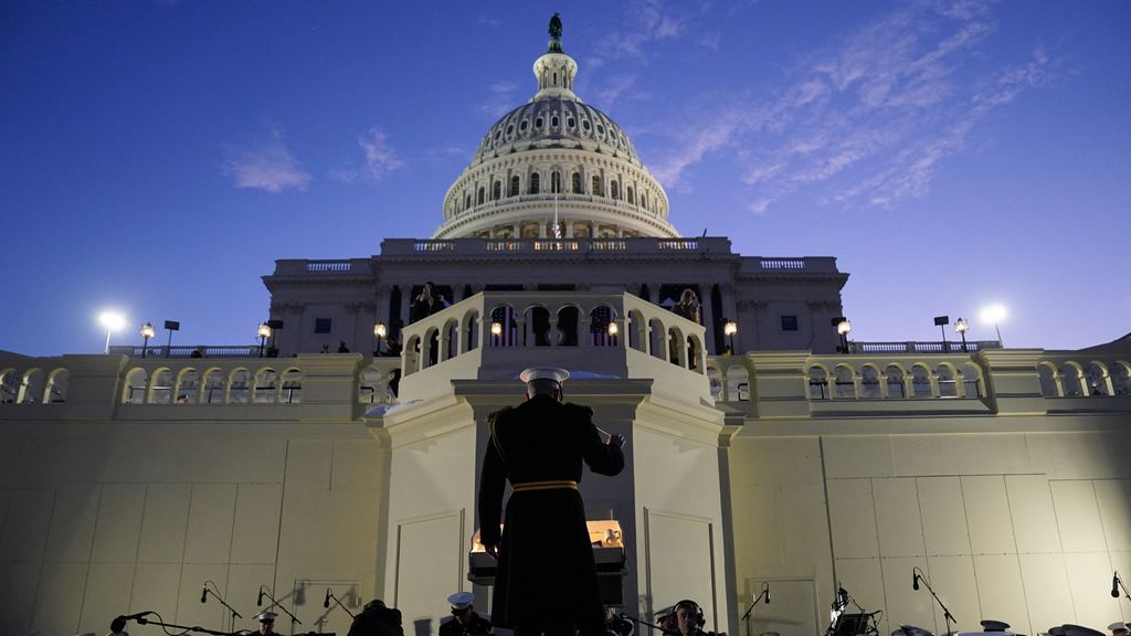 Inauguratie Trump bij Capitool verplaatst naar binnen vanwege de kou