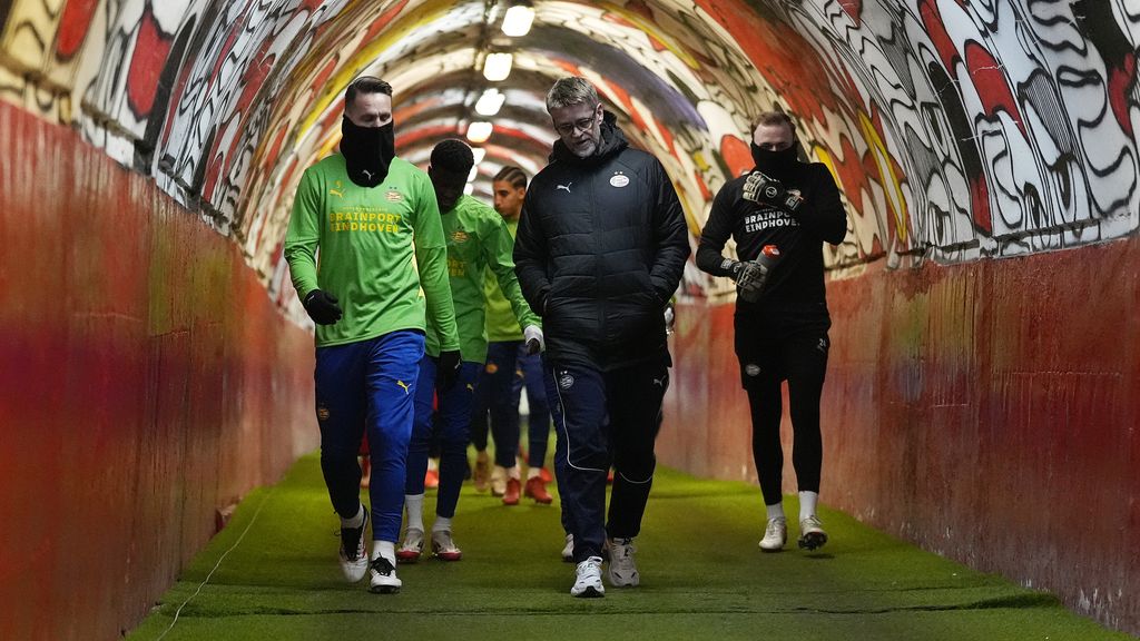 PSV laat zich geen crisis aanpraten: 'We hebben het heilige vuur nog ...