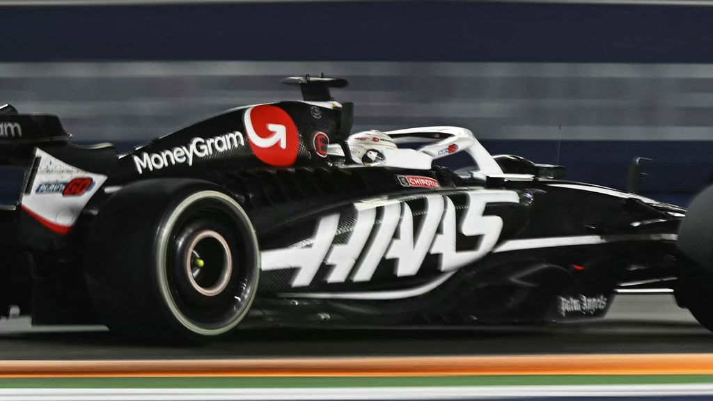 Formule 1-team Haas schrijft geschiedenis met eerste vrouwelijke race ...
