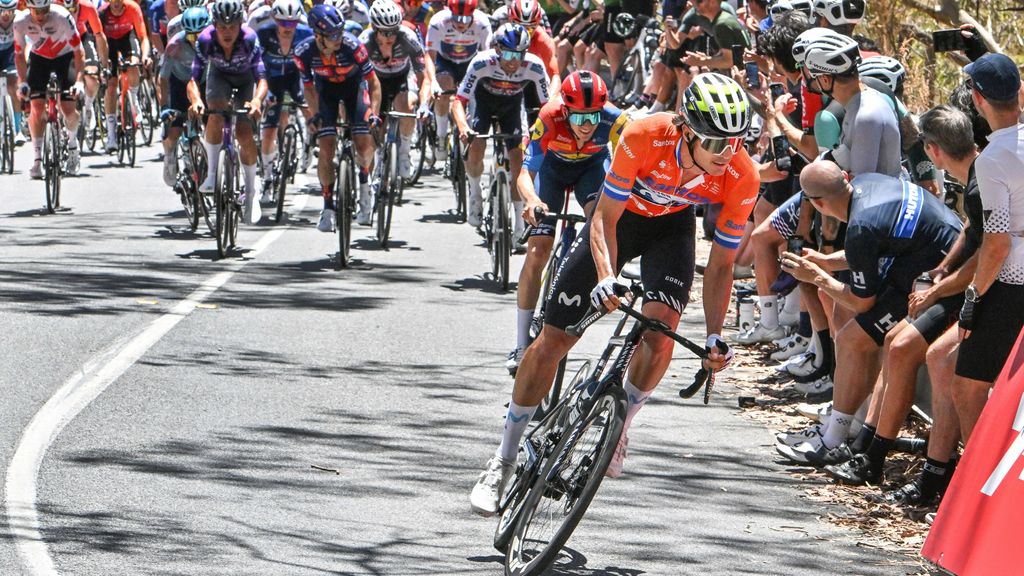 Narváez is de sterkste op Willunga Hill en grijpt macht in Tour Down Under