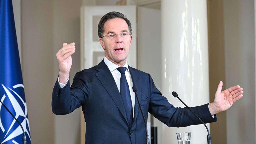 Hoe Rutte de NAVO-top naar Nederland haalde