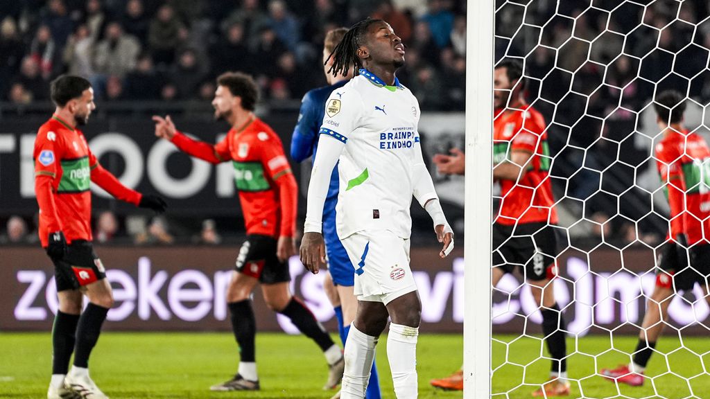 PSV geeft tegen NEC 3-1 voorsprong weg en lijdt duur puntenverlies: 3-3