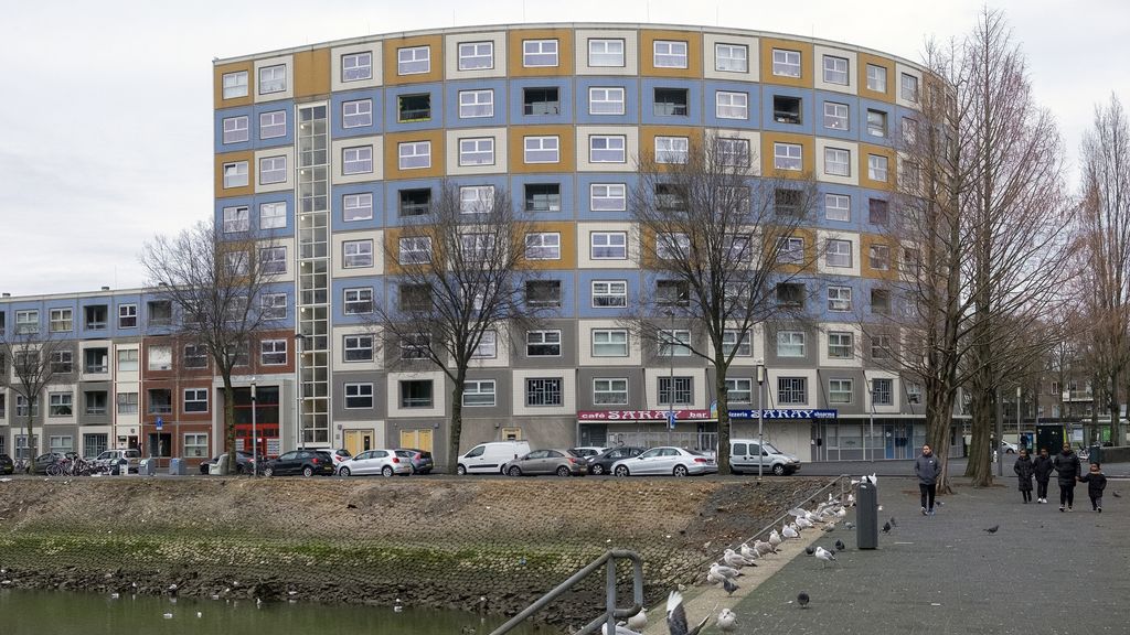 Architect Carel Weeber, van de 'Zwarte Madonna', overleden