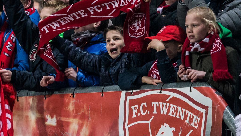 Twente toch in gevulde Grolsch Veste tegen Bodø: club vult Vak-P met jeugd