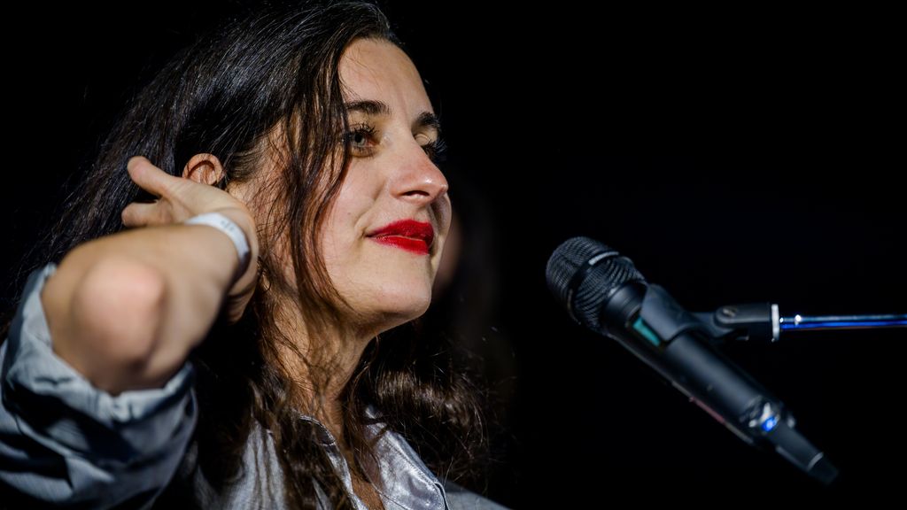 10/2 in Nieuwsuur: Kritiek op asielplannen • Keert het alcoholslot ...