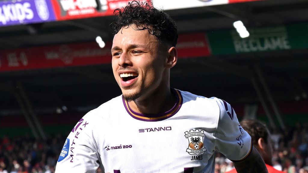 Go Ahead verstevigt zevende plek met winst op NEC, waarbij Schöne dom ...