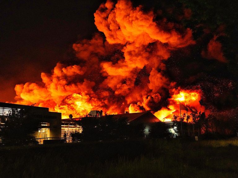 Brand Horst onder controle, twee panden verloren gegaan