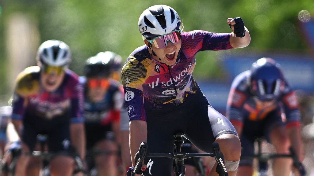 Gerritse wint derde etappe en pakt rode leiderstrui in Vuelta Femenina