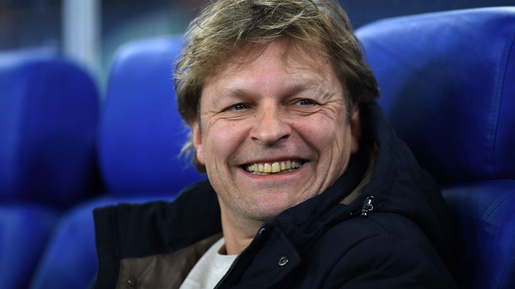 Mulder blijft bij Schalke 04 en moet gevallen topclub naar Bundesliga ...