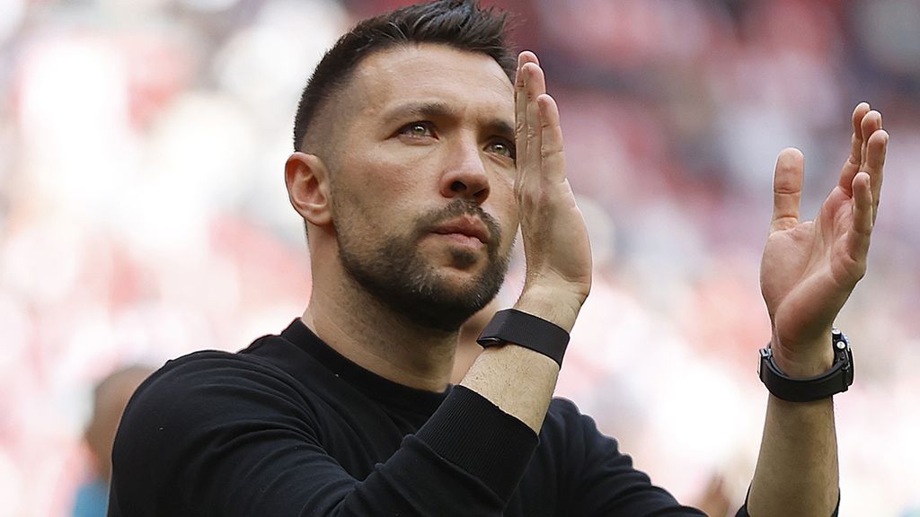 Trainer Farioli verlaat Ajax na één seizoen vanwege verschil van inzicht met directie