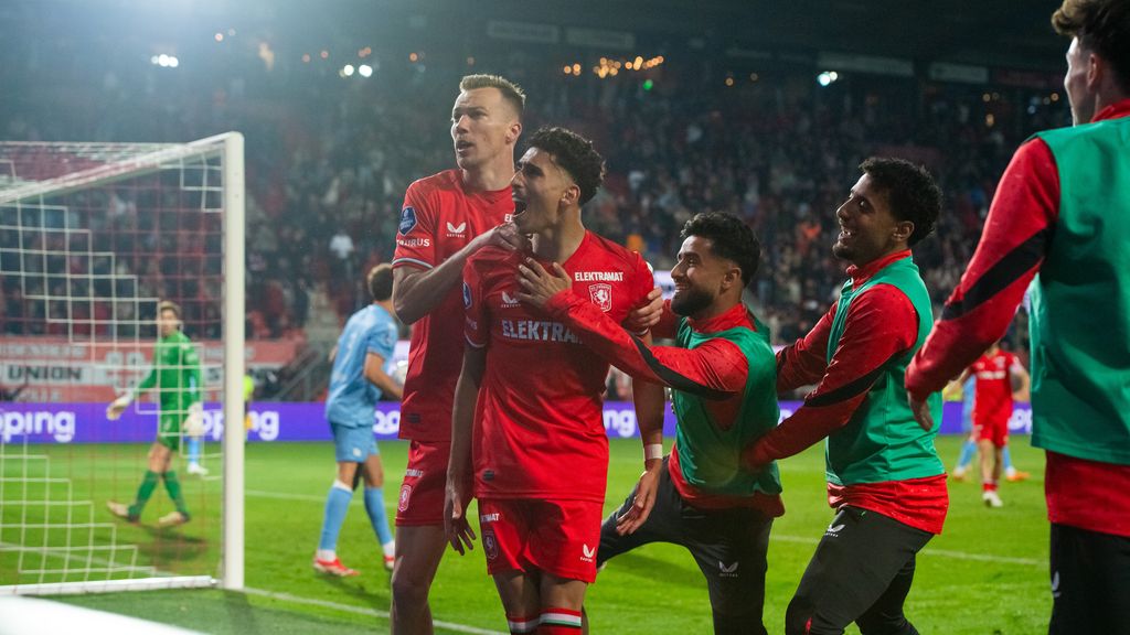 Tiental Twente slaat toe in verlenging tegen NEC: invaller Taha maakt 3-2