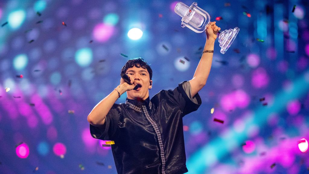 Songfestival-winnaar JJ: 'Ben goed bevriend met Claude'