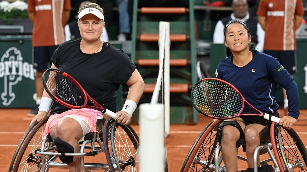 Rolstoeltennisster Van Koot verliest finale Roland Garros en grijpt ...