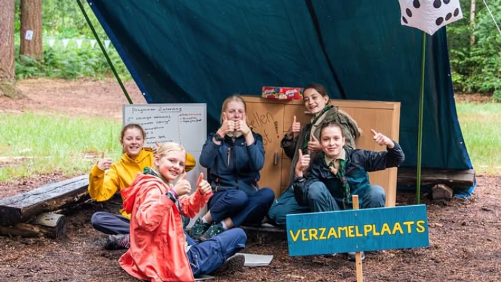 Scouting-teams strijden tegen elkaar: 'Duwen! Blijven duwen!'