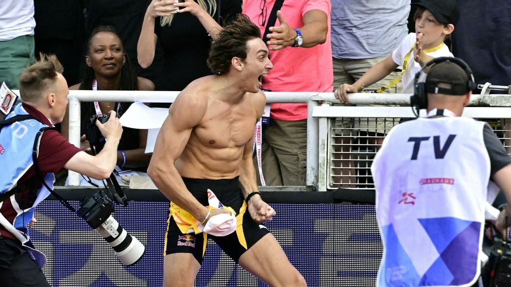 Polsstokhoogspringer Duplantis verbetert wereldrecord weer, ook record ...