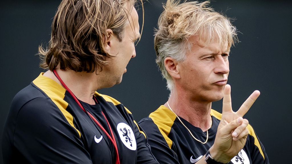 Tactisch steekspel begonnen: met welke formatie gaat Jonker Wiegman te ...