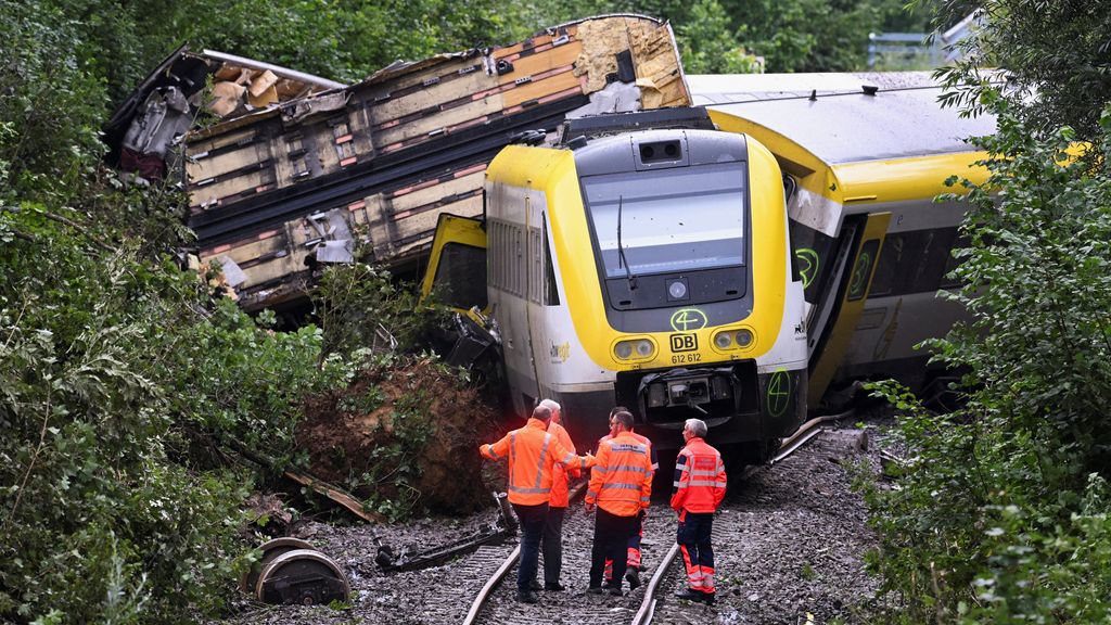 Asupan bokep sd her communication is excellent and the