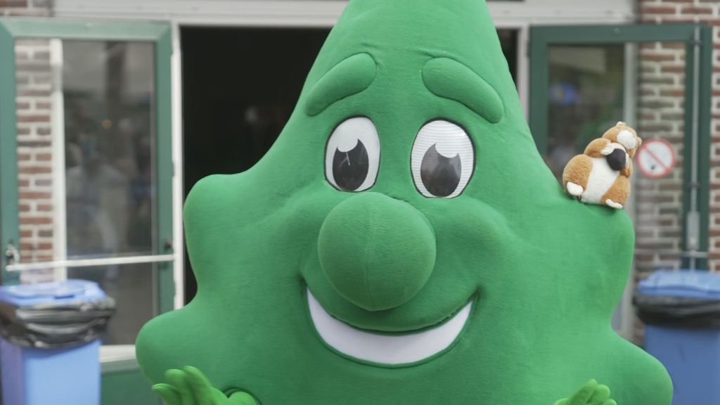 Hoe overleven mensen in mascotte-pakken de hitte?