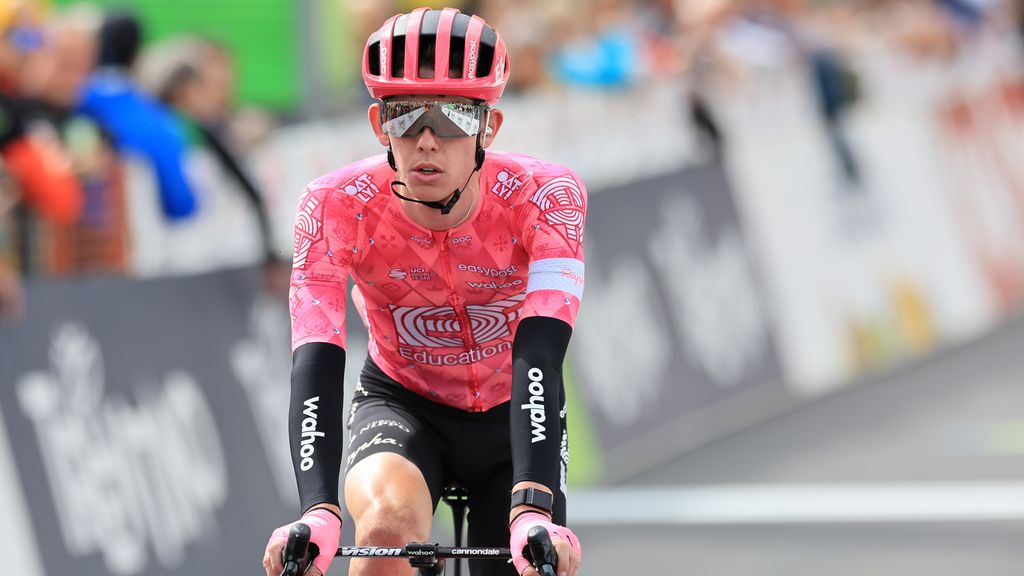 Van der Lee maakt in Vuelta debuut in grote ronde: 'Kippenvel over mijn ...