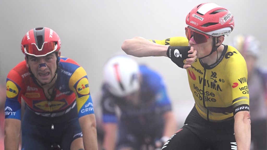 Samenvatting Vuelta-etappe 2: Vingegaard bergop nipt sneller dan ...