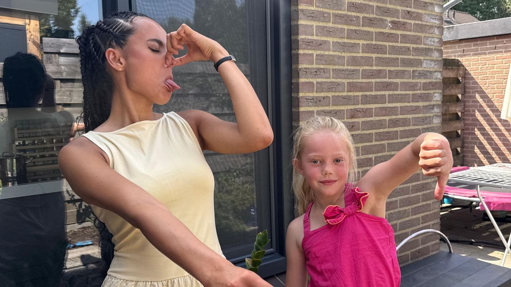 Anneleen heeft moeite met eten en maakt er video's over